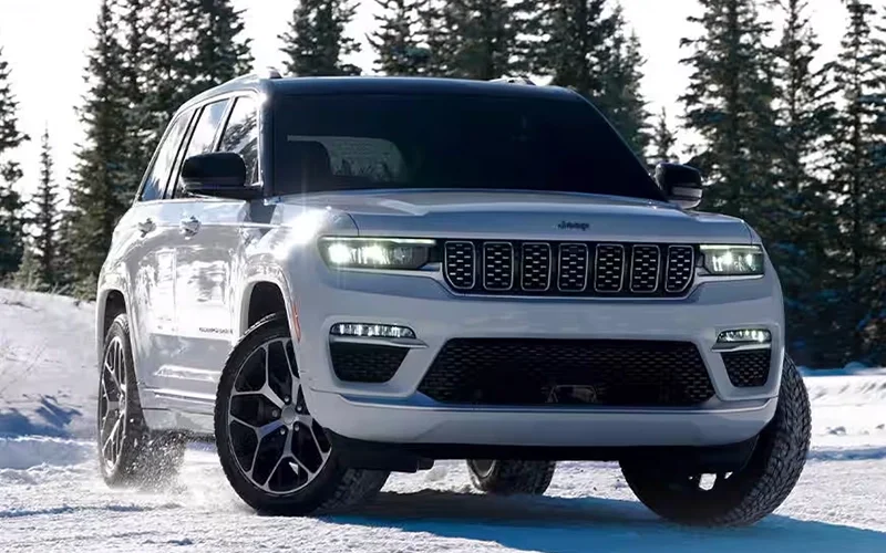 Best Jeeps for Winter Driving - 4 Ice & Snow Winners to Consider